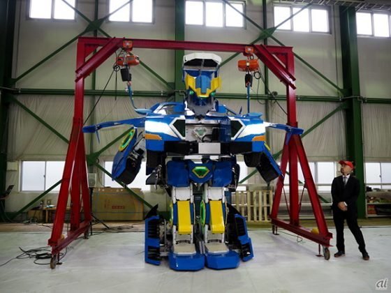 現實版「變形金剛」來了 日本推出 J-deite RIDE 可變形機械人 - 流動日報